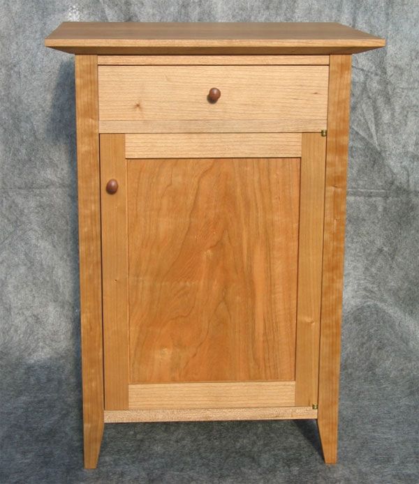 Small Cabinet - FineWoodworking