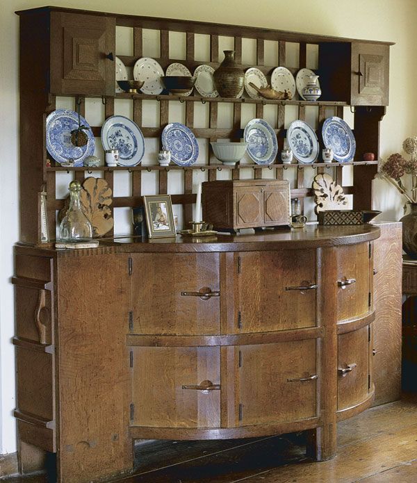 Arts and Crafts-style Buffet - FineWoodworking