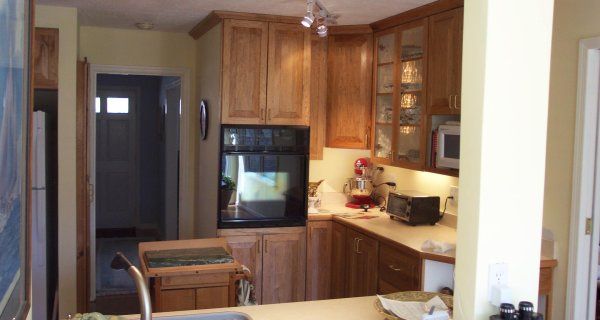 Butternut Kitchen - FineWoodworking