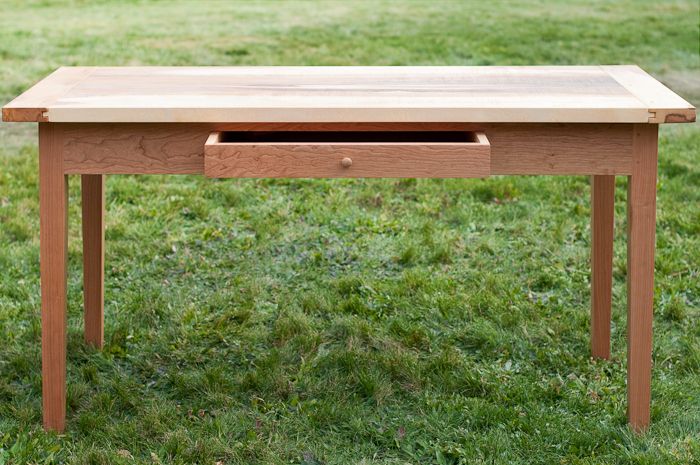 Maple Desk - FineWoodworking