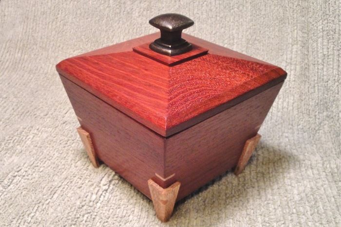 Asian Style Stash Box - FineWoodworking