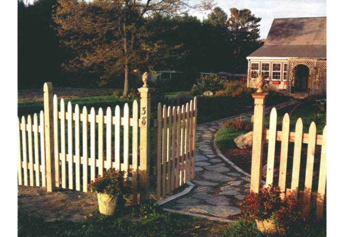 Building a Picket Fence - Fine Homebuilding
