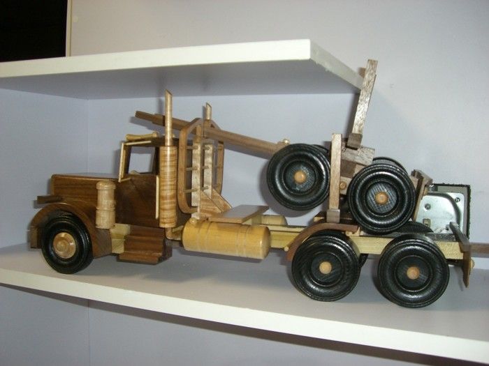 Logging Truck - FineWoodworking