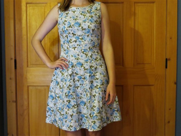 Blue Floral Dress - Threads
