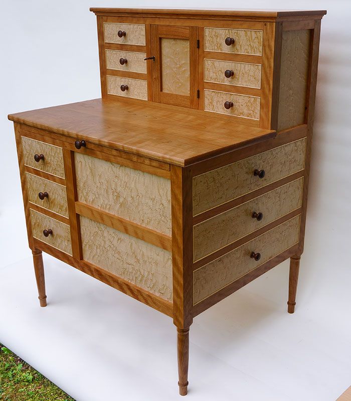 Shaker Sewing Desk - FineWoodworking