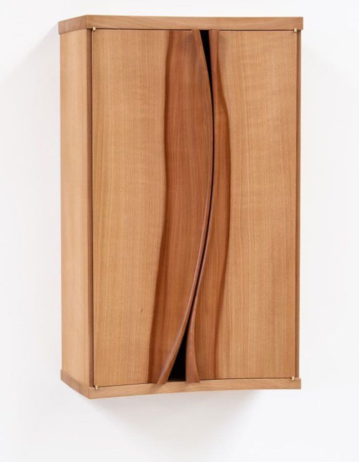 A Madrone Cabinet - FineWoodworking