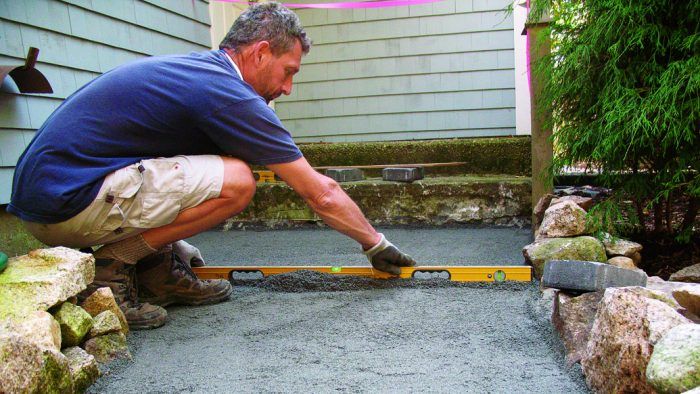 Tips for Laying a Better Walkway - Fine Homebuilding