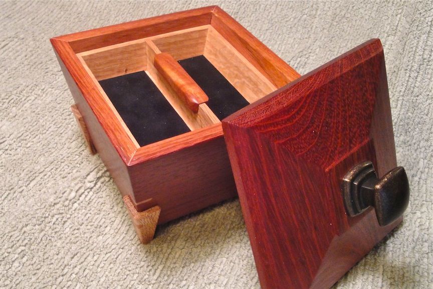 Asian Style Stash Box - FineWoodworking