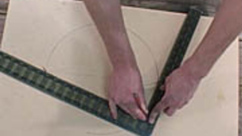 Use a Square to Scribe a Circle - Fine Homebuilding