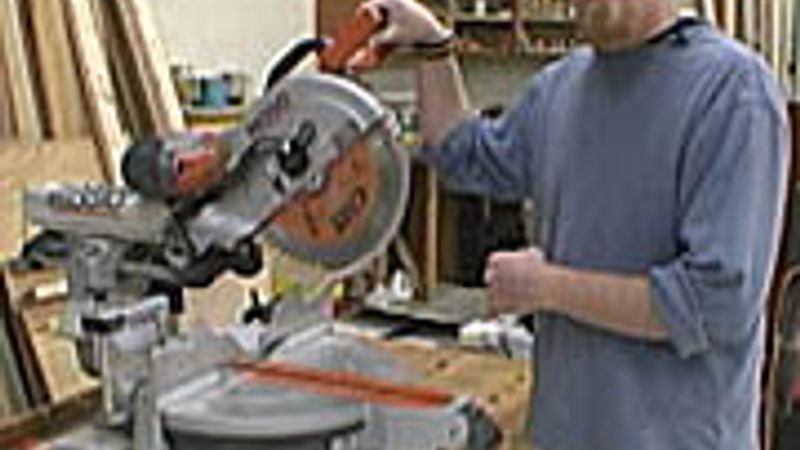 Video Tool Review: Ridgid MS1290LZA 12-in Sliding Compound-Miter Saw ...