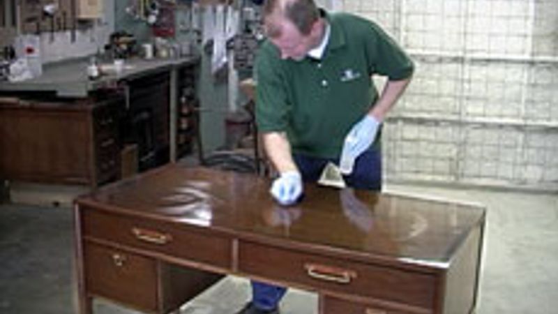 Use Pullover for a Hand-Rubbed Lacquer Finish - FineWoodworking