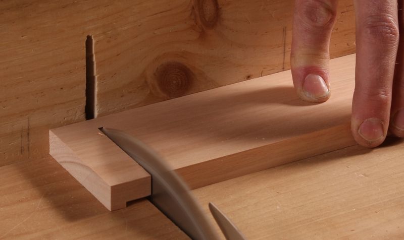 Accurate crosscuts on the table saw - FineWoodworking
