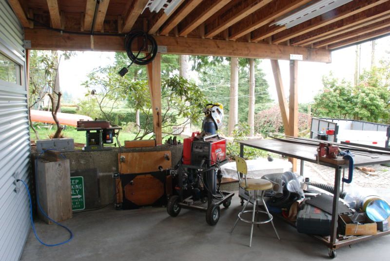 Outdoor workspace - FineWoodworking
