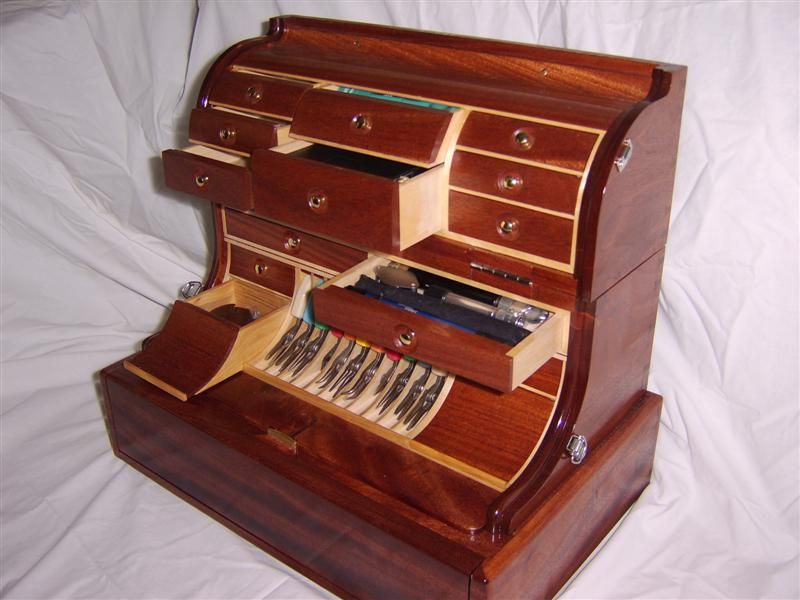 Desk top tool chest - FineWoodworking