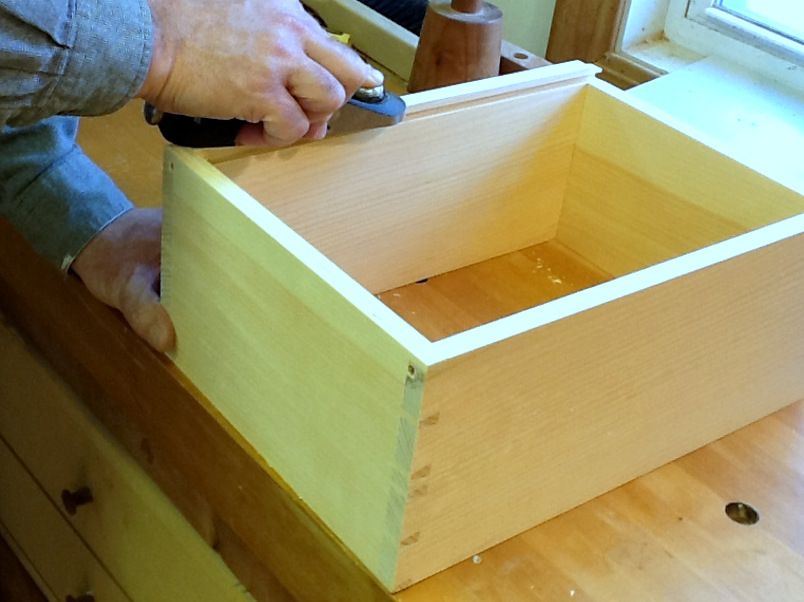 Is fitting drawers the best task in woodworking? - FineWoodworking