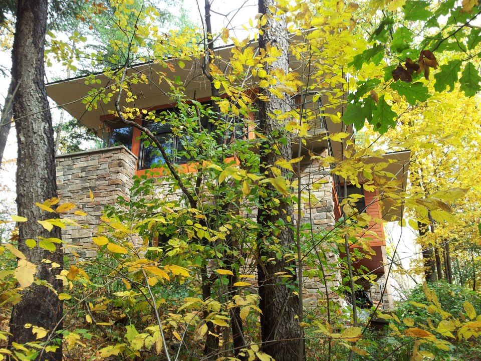 House at Shundahai (Shoshone, meaning "at peace and harmony with all ...