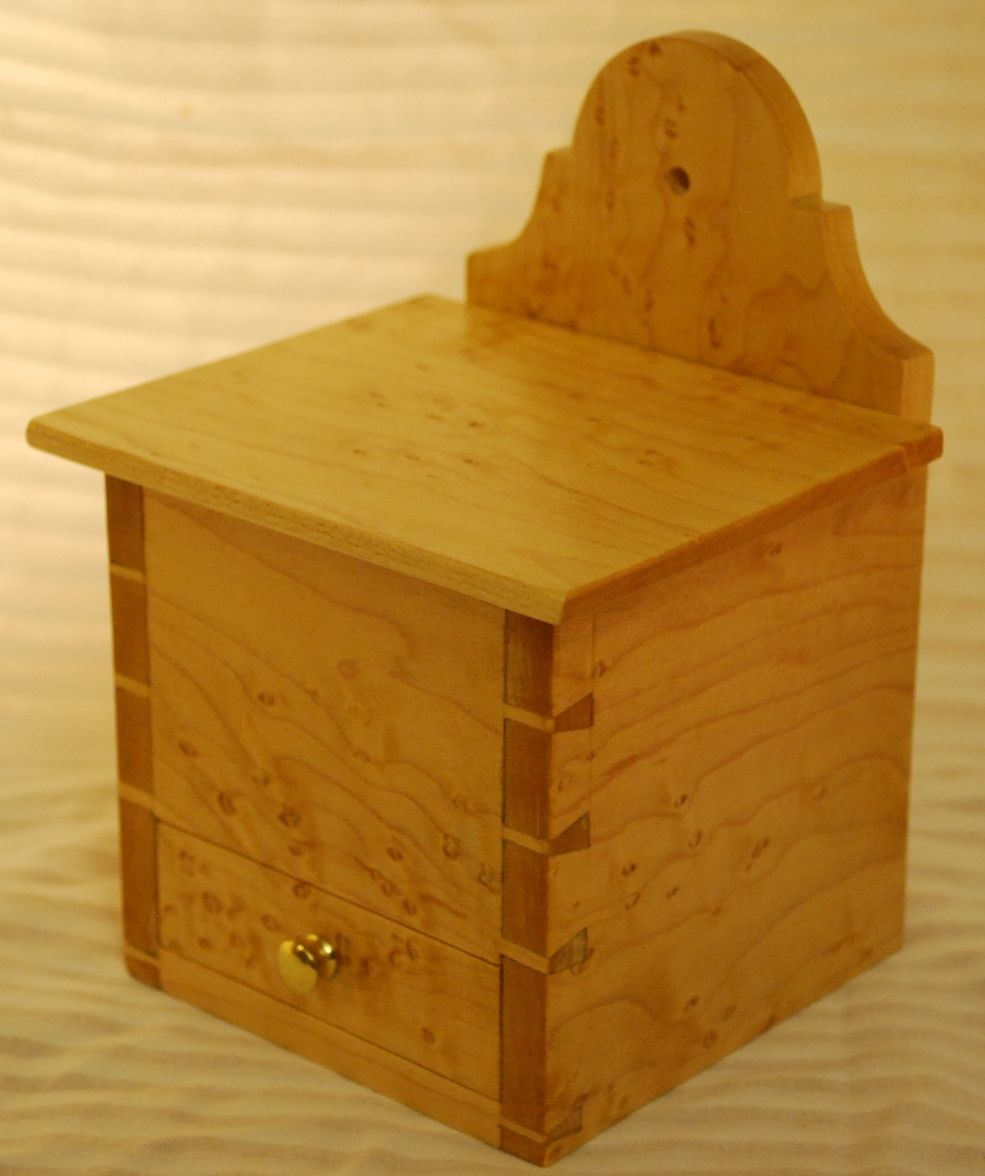 18th Century Salt Box - FineWoodworking