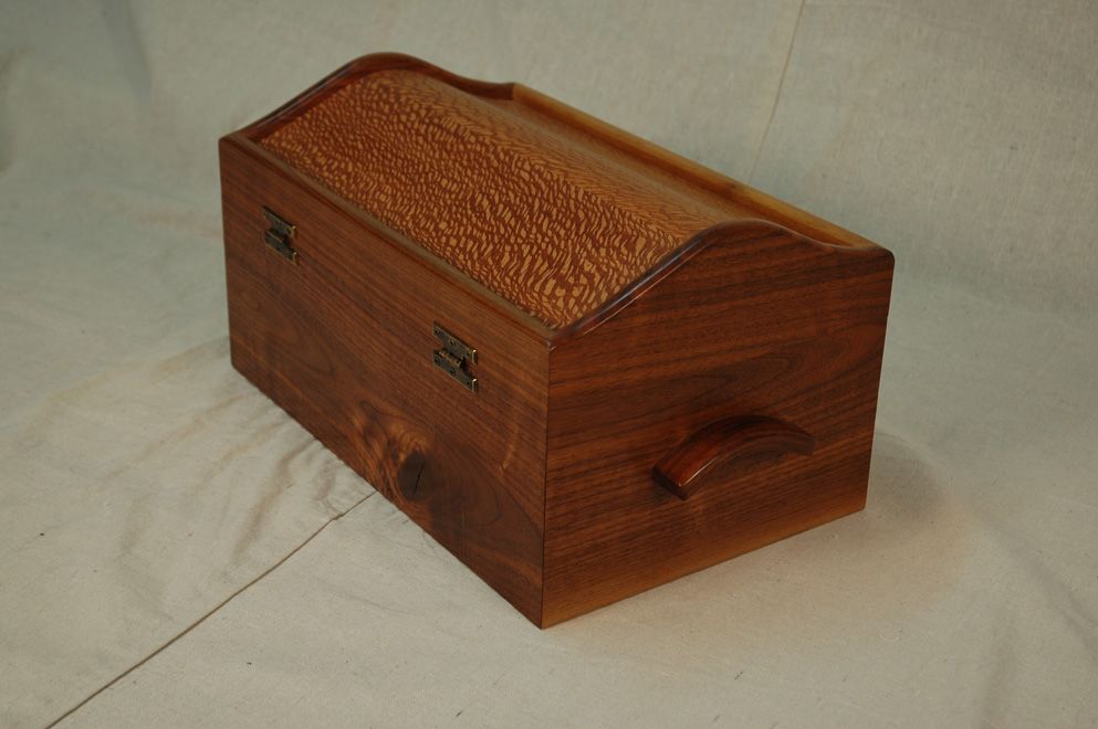 Lauren's Chest - FineWoodworking