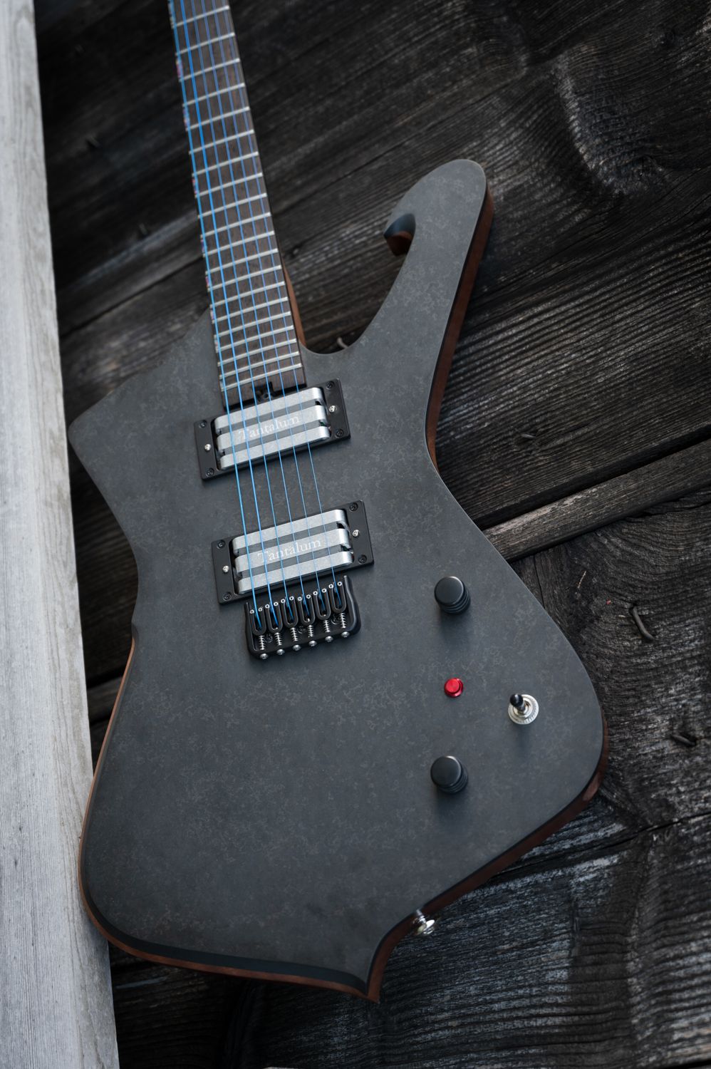 Hufschmid Iceman Inspired Tantalum – Richlite Top! - FineWoodworking