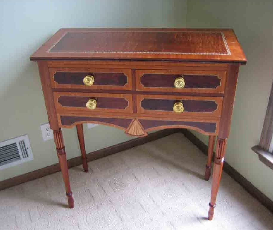 Federal Gentleman's Dressing Table - FineWoodworking